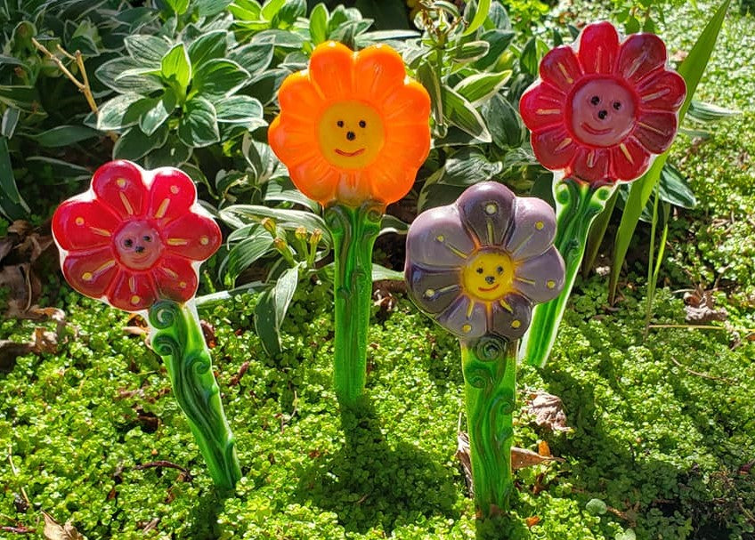 Dandy Daisy Garden Stake- Great gift for any gardener! – Gold Hill ...